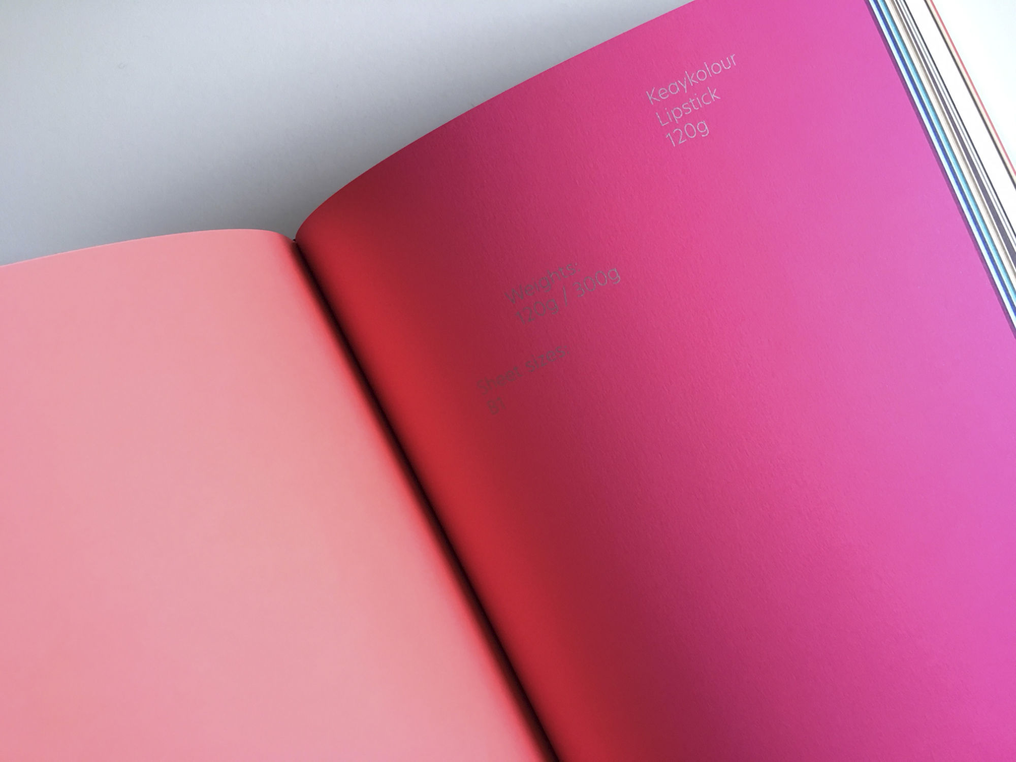 Arjowiggins, creative papers, couleurs de collections - collections ...